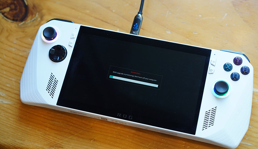 UMPC 전성기 시작? ASUS ROG Ally 로그 엘라이 휴대용 PC게임기