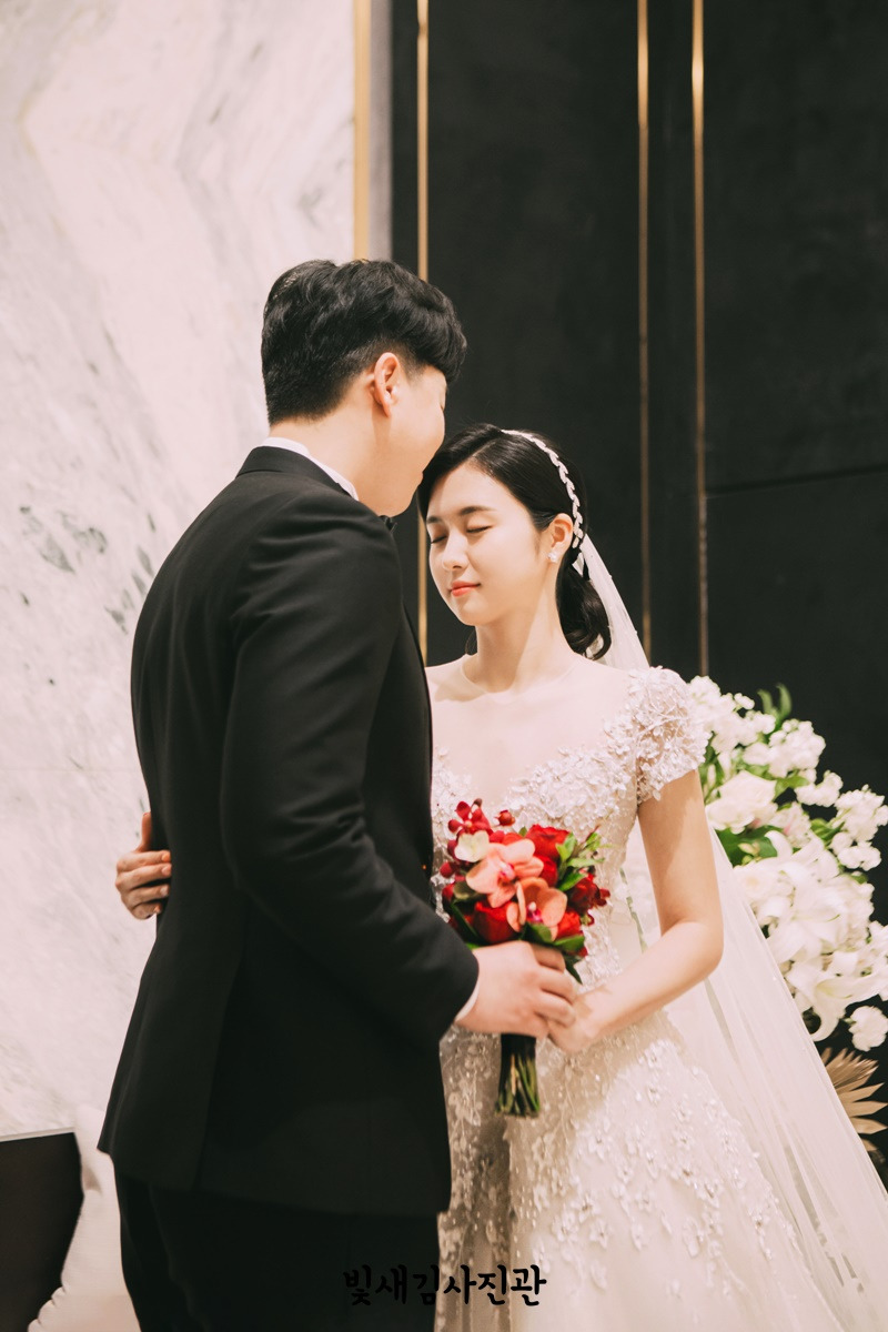 루클라비 웨딩홀 수원 본식스냅 후기 빛새김