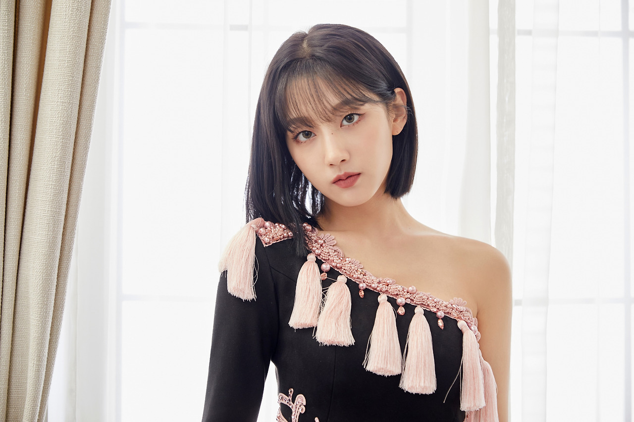 [HD] 러블리즈(Lovelyz) 7번째 미니앨범 'UNFORGETTABLE(언포게터블)' 티저 이미지 고화질 화보 — 스타들의★ 근황을 모아서