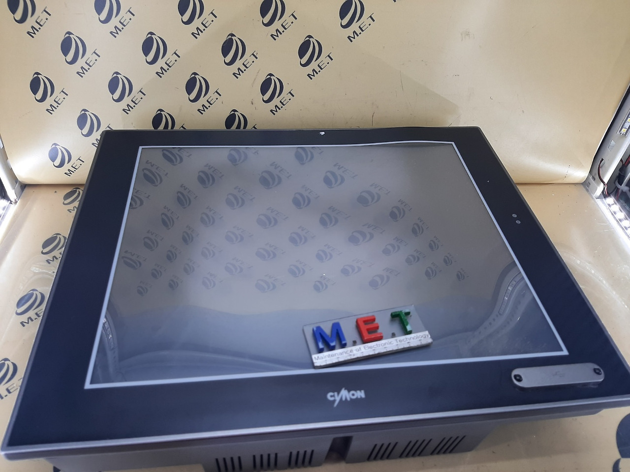 [TOUCH PANEL] CYMON CM-NT19-A /구매 수리 단종품지원 / (주)엠이티 / 사이먼 터치패널