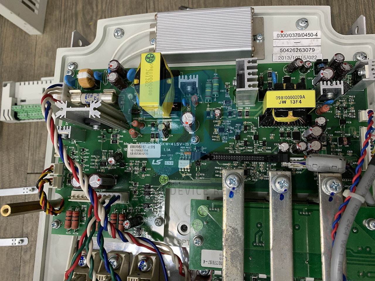 LS산전 IS7 SERIES INVERTER SV0300IS7-4SO / LS산전 IS7시리즈 인버터 수리 완료