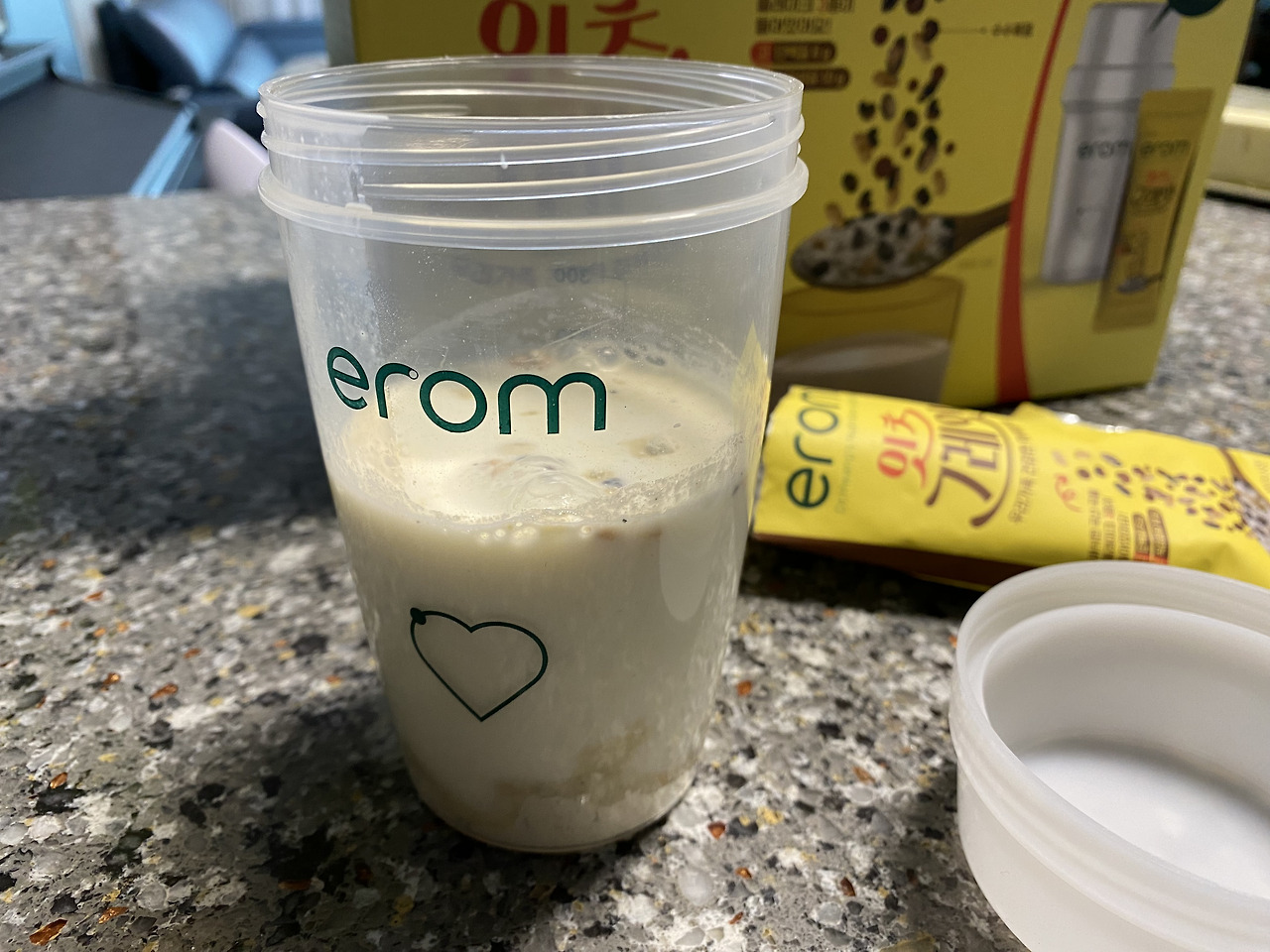 코스트코 이롬 잇츠그레잇 Erom Eats Great 후기 황성주 박 국산 곡물 쉐이크 간편식