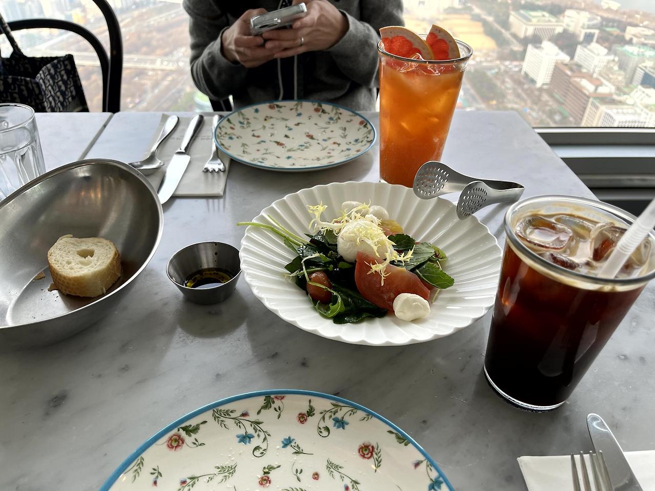 여의도 맛집 브런치 맛집 세상의 모든 아침 여의도점 내돈내산 리뷰 테끼리지