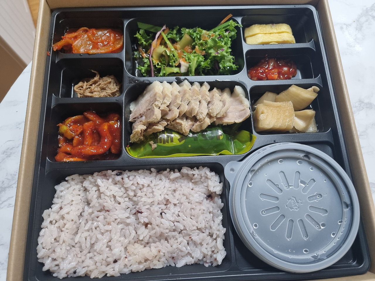 한끼식사 해결 원할머니 보쌈 도시락 메뉴 가격 맛 후기