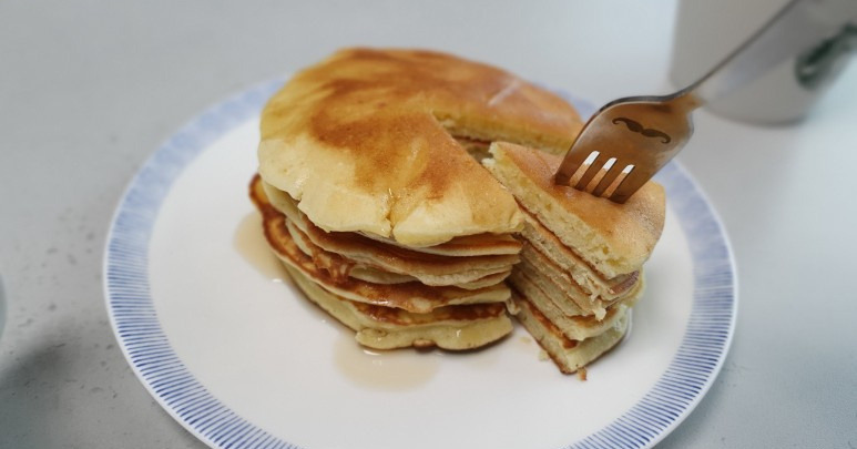 팬케이크 만드는 방법