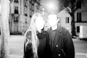 현대인들은 디지털 좀비?!? '안토니 가이거(Antoine Geiger)'의 sur-fake'