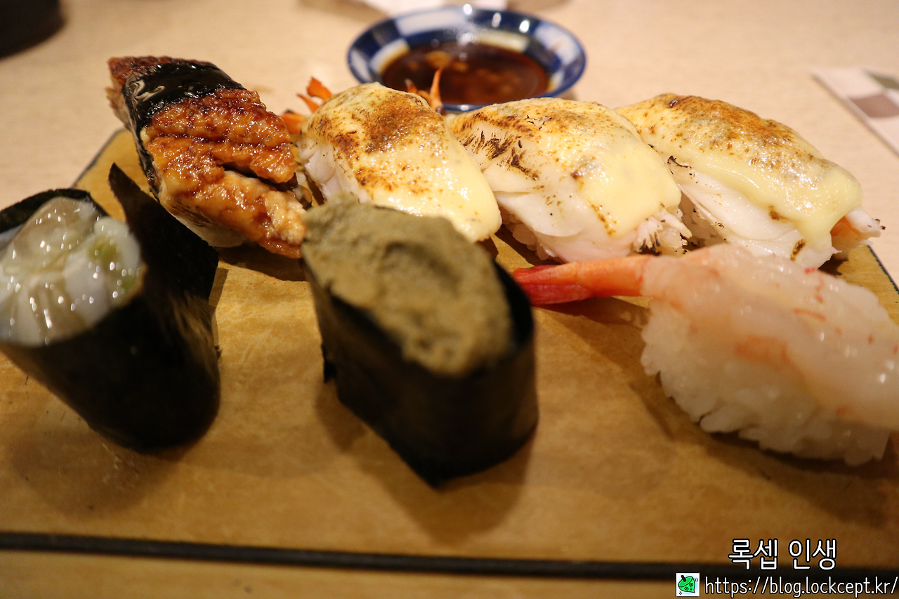 오사카 난바역 도톤보리 초밥 맛집 사카에스시