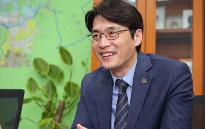 한준호 국회의원 프로필 아나운서 부인 키 학력 재산 지역구 총 정리