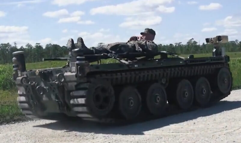 필요한 것은 무엇이든 실어 나르는 군용 로봇 'EMAV' VIDEO:Marines Exercise with ...