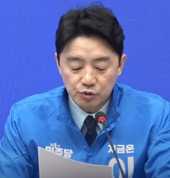 강훈식 프로필 완벽 분석 비서실장 국회의원 지역구 부인 박문성 수박 논란까지 총정리