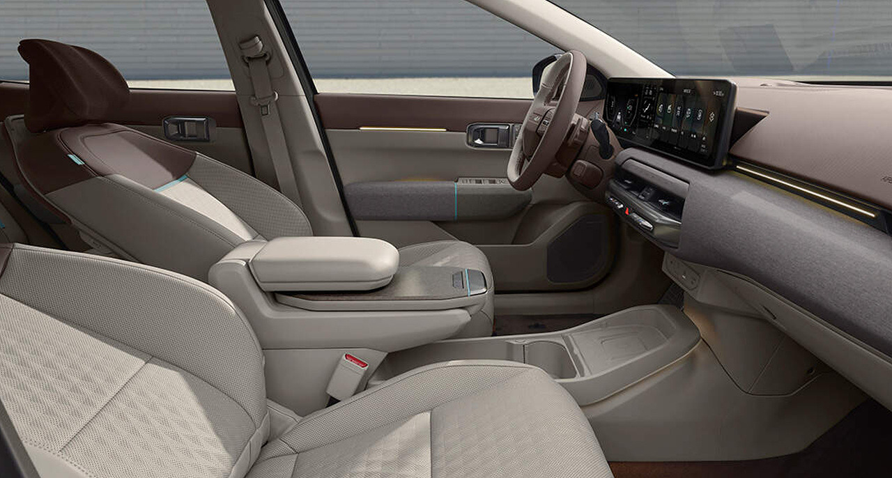 EV4 가격 총정리 2025 : 보조금 적용 실구매가부터 트림별 비교까지 완벽 분석