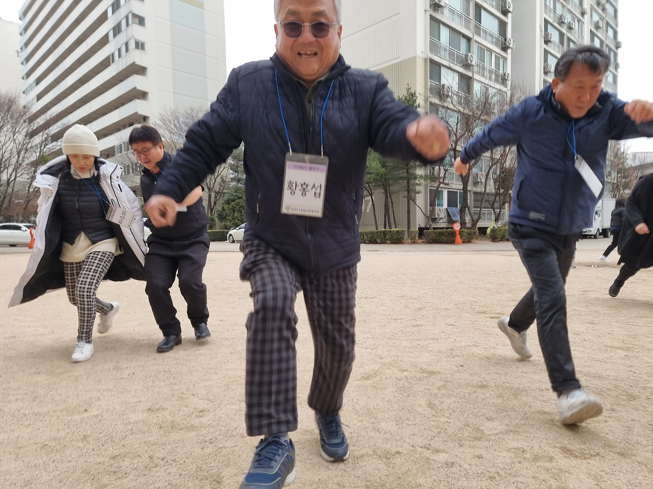 동네친구들 전래놀이 활동가 교육 4회기 쌩쌩이 공기놀이 가위바위보 긴줄넘기 8자놀이 달팽이놀이 떡장수 놀이