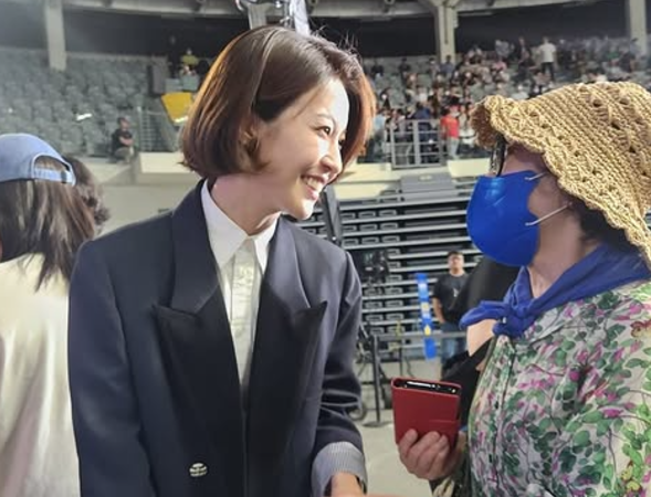 안귀령 앵커 프로필 결혼 나이 고향 학력 재산 총구 논란