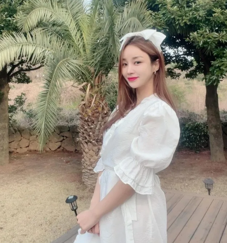 윤진이 남편 김태근 나이 회사 프로필 시어머니 직업 인성 갑질