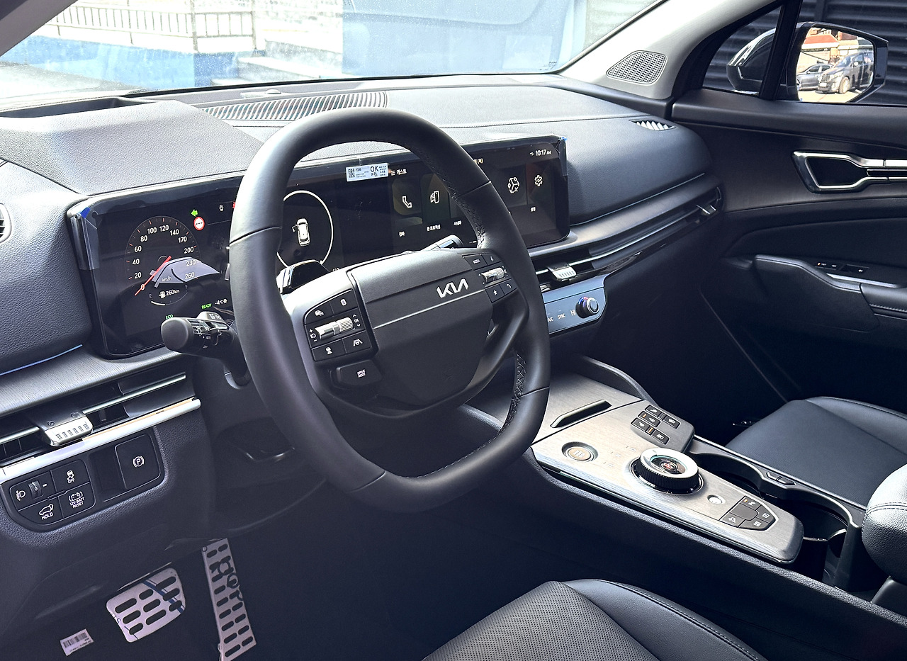 기아 더 뉴 스포티지(NQ5 PE) 하이브리드, 네 주제를 알라 — the 1999