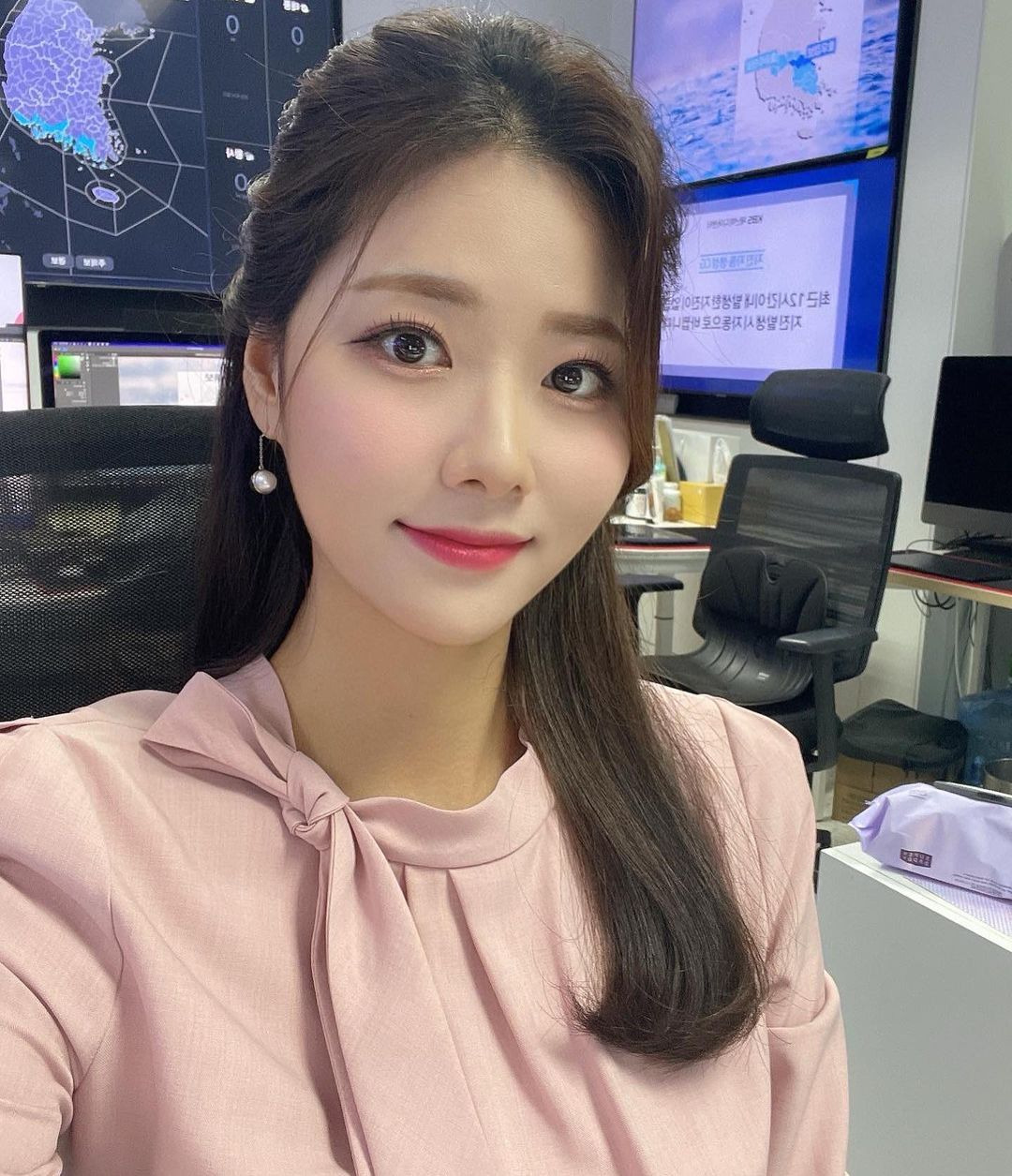 김규리 기상캐스터 프로필 및 사진 / SNS / KBS 기상캐스터
