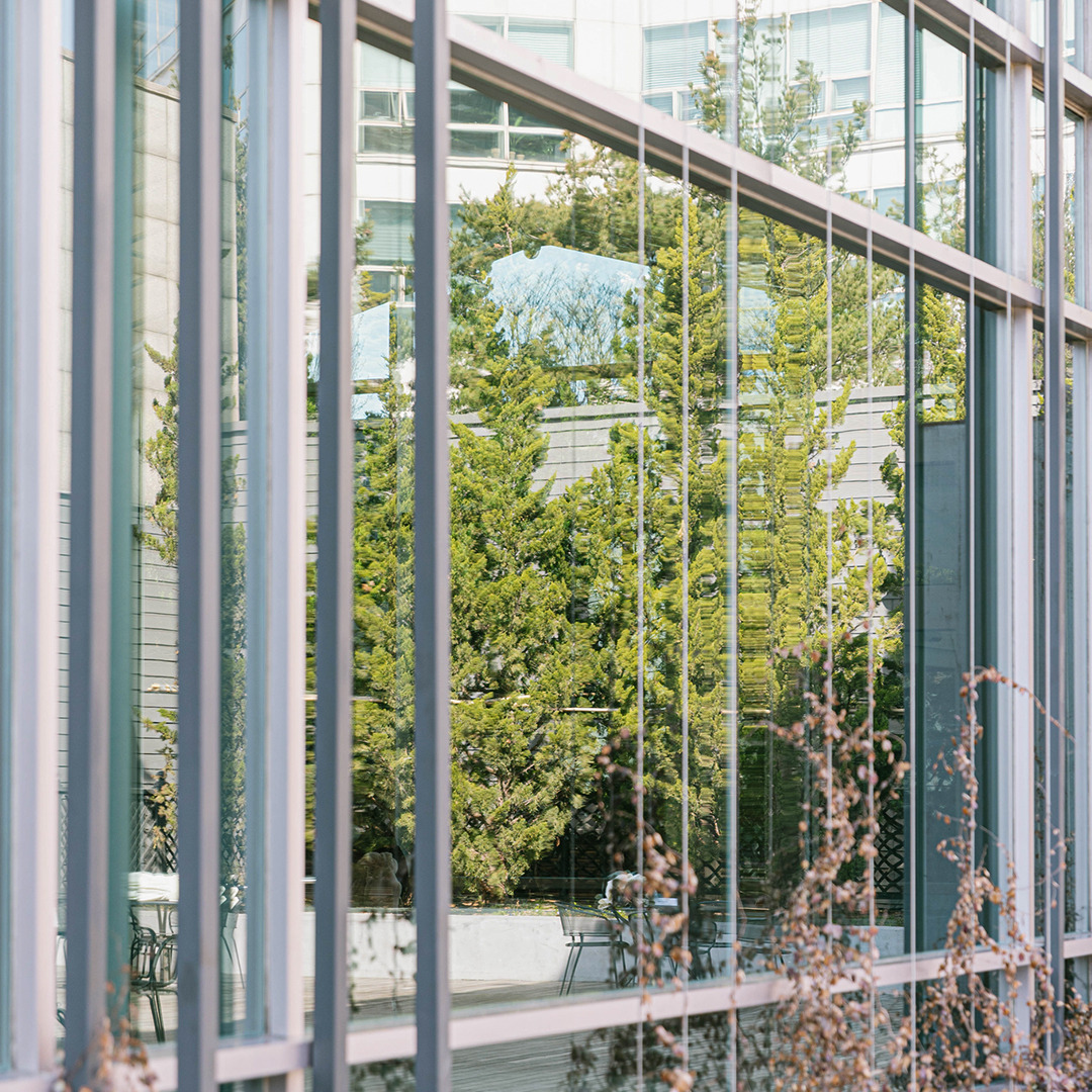 자연과 빛으로 연결되는, 휴식과 여유의 정원 ‘Glass Haus’