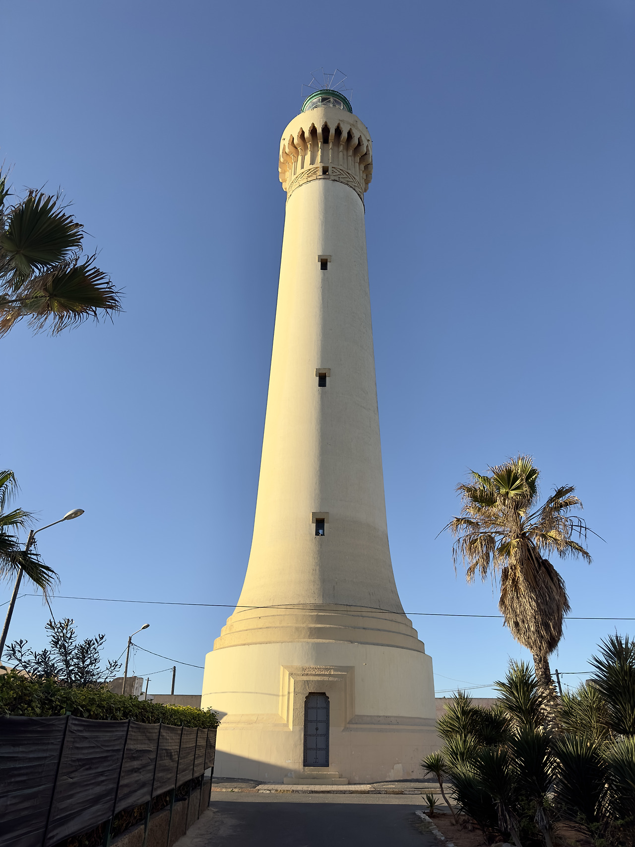 카사블랑카 해안산책로 카사블랑카 등대 카사블랑카 방파제 Hassan Ii Mosque Corniche