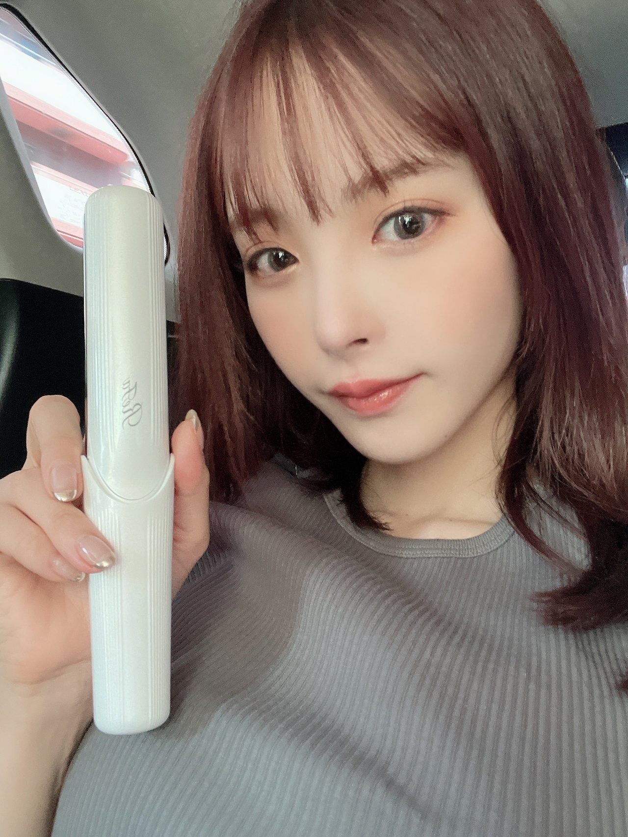 [96년생] 모모노기 카나 (Kana Momonogi, 桃乃木かな)