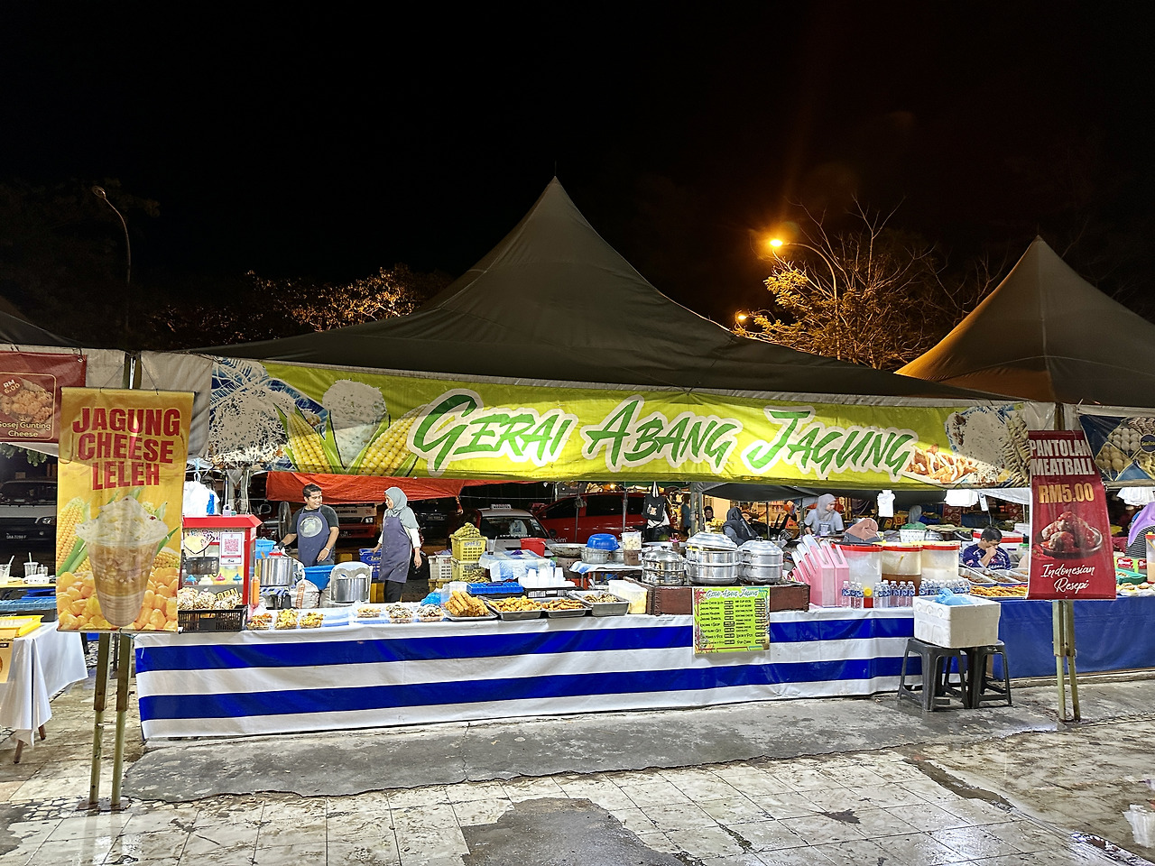 탄중아루 비치 야시장 코타키나발루 미고랭 나시고랭 요리 코타키나발루 탄중아루 야시장 Tanjung Aru Beach