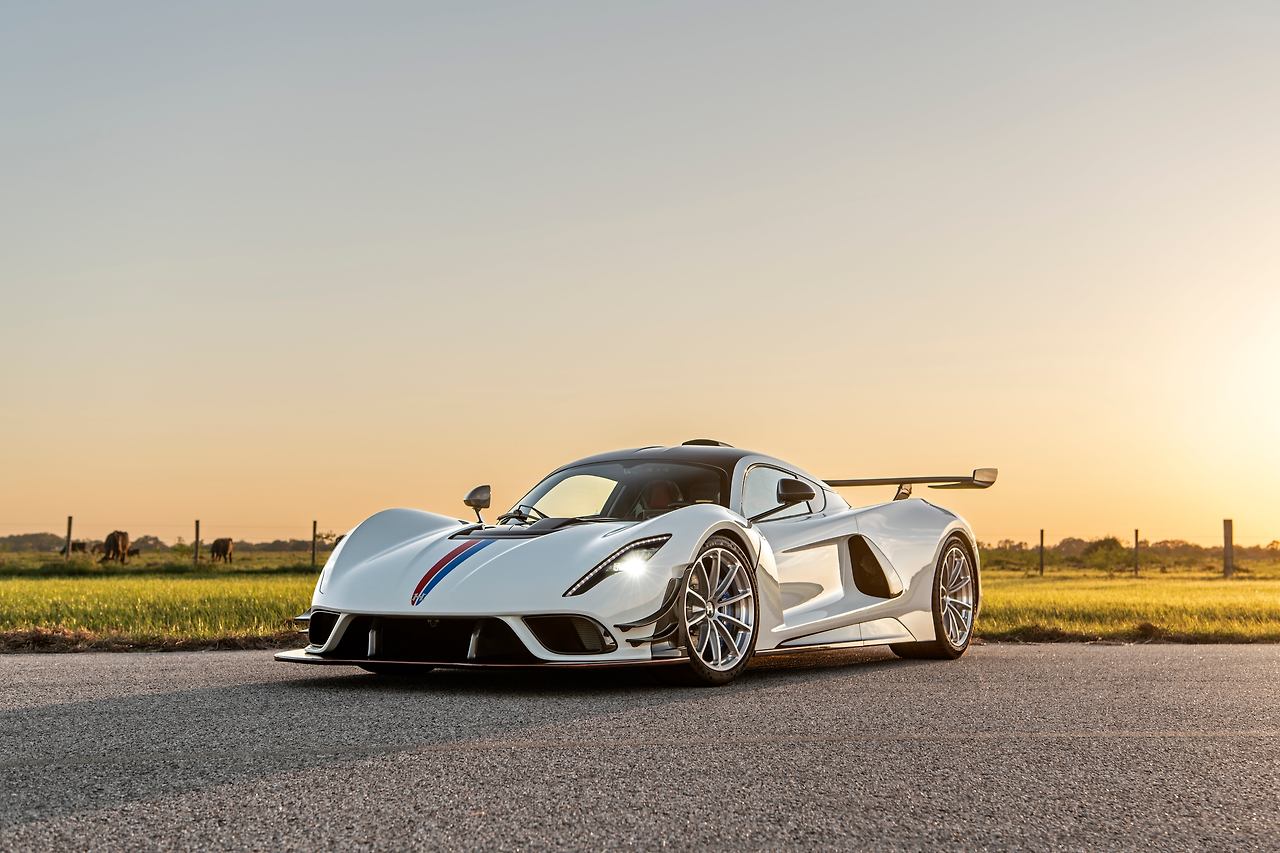 24대만 만드는 트랙 전용 헤네시 베놈 F5 레볼루션(Hennessey Venom F5 Revolution) 하이퍼카 고품질의 ...