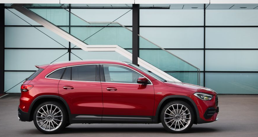 2023년 메르세데스 벤츠 Amg Gla 클래스 Gla45 가격 및 연비 내부 인테리어 포토 공간 정보