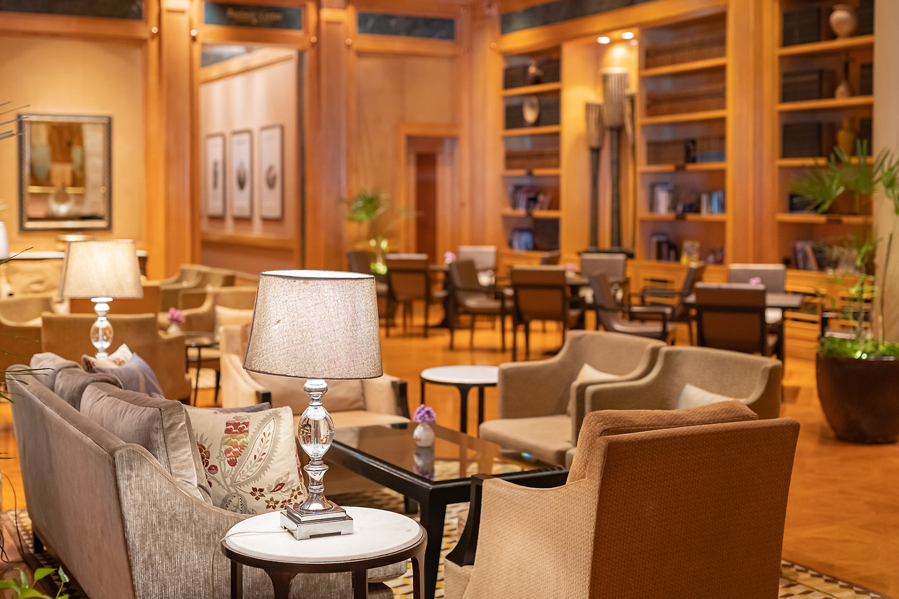 방콕 호텔 라운지에서 3박4일 쉐라톤 그랜드 수쿰윗 럭셔리 컬렉션 방콕 Sheraton Grande Sukhumvit A