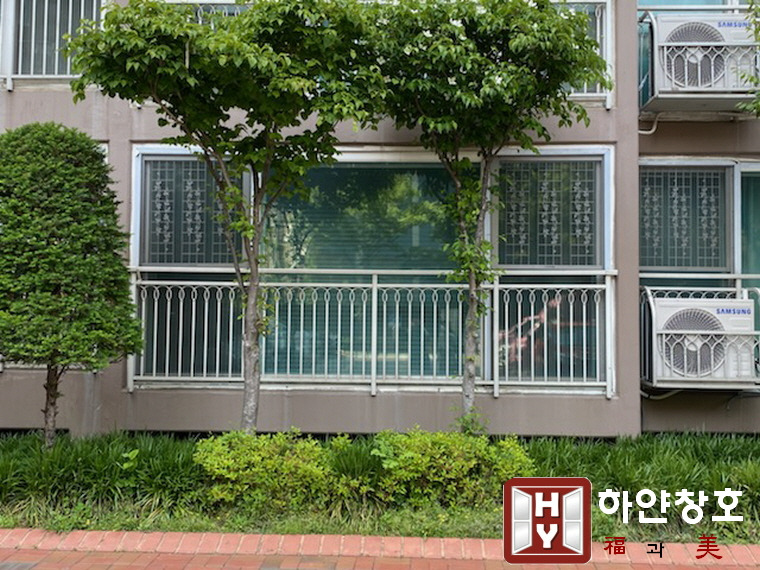유리교체 금간유리 깨진유리 습기찬유리 뿌연유리교체 강북구 미아동 아파트샷시유리교체