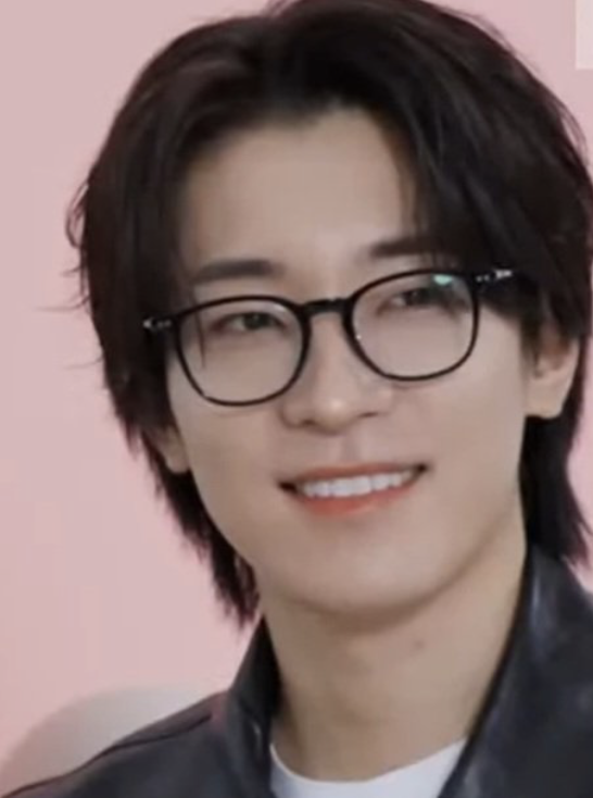 앞니 플러팅 뜻 짤 예시