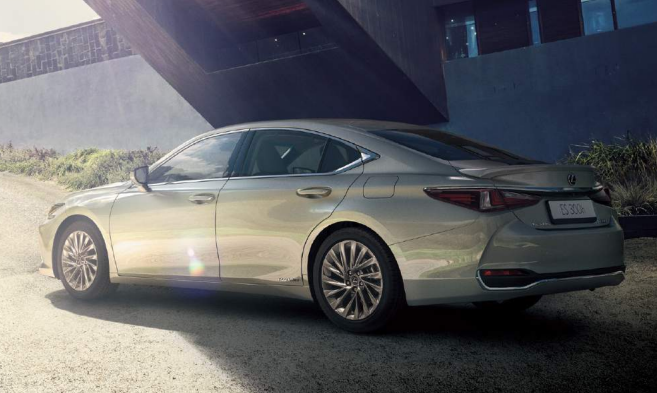 렉서스 ES300h 중고차 가격 시세표 총정리