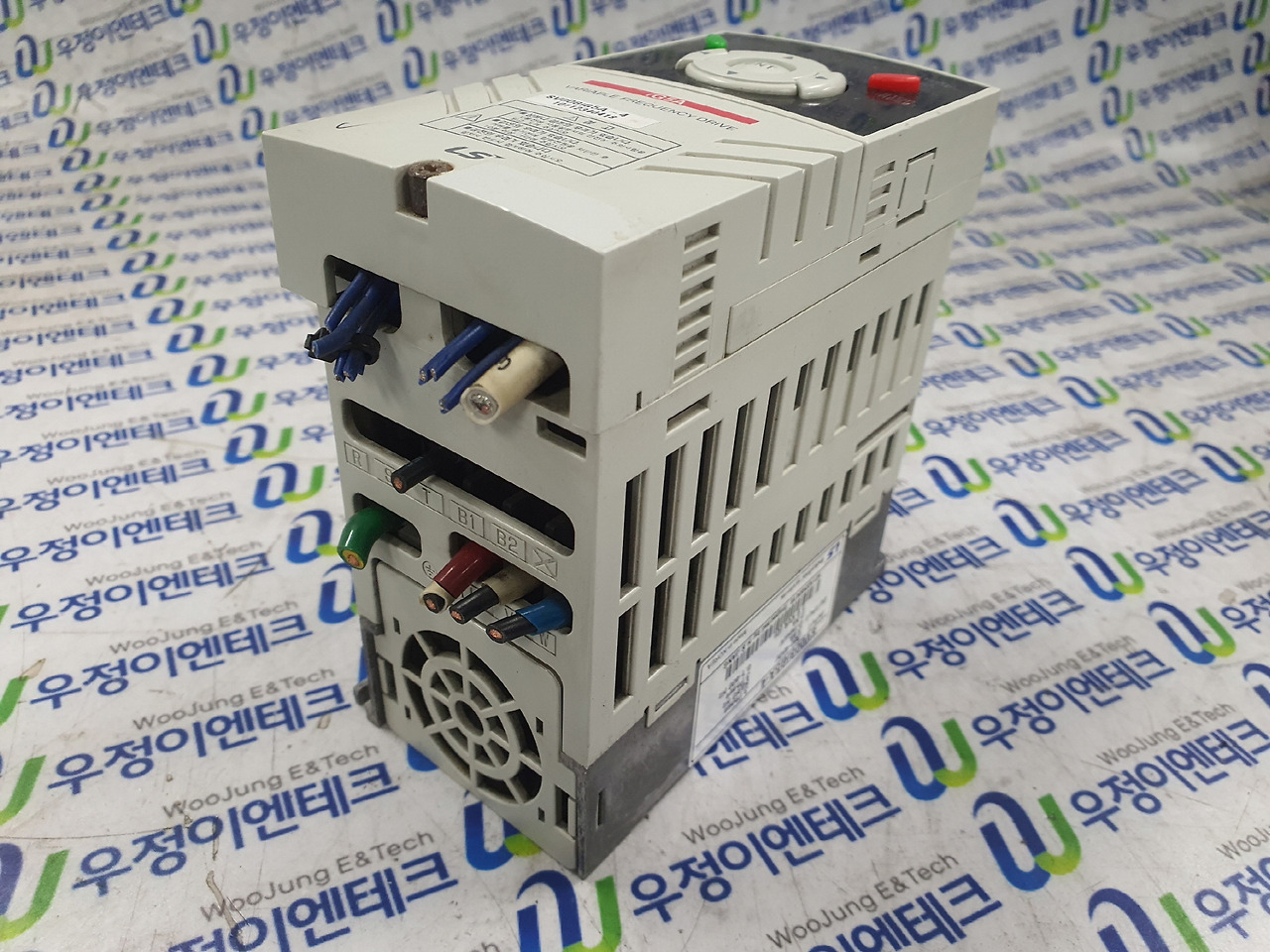 [중고] LS INVERTER / SV008IG5A-4