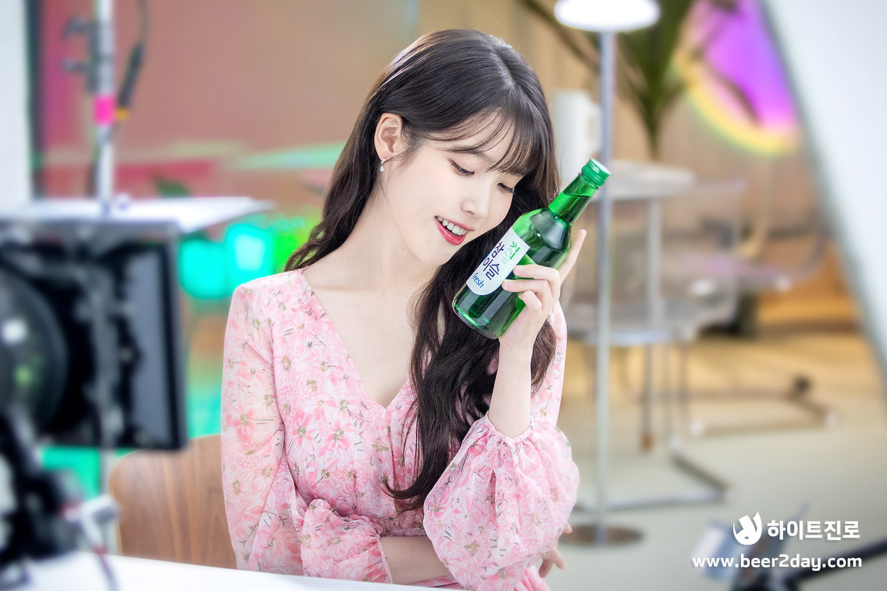 요정님과 함께 더욱 깨끗하게 돌아온 참이슬! 이슬우화 TVCF BEHIND