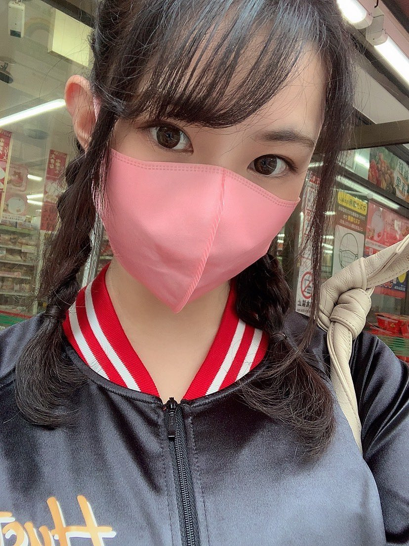 [92년생] 요시네 유리아 (Yuria Yoshine, 吉根ゆりあ)