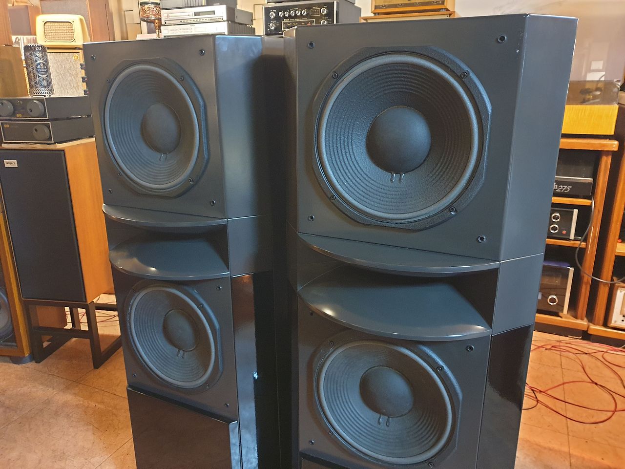 JBL 레퍼런스 명기 프로젝트 K2-S5500 스피커 입니다 -우퍼엣지 모두교체-(ending)