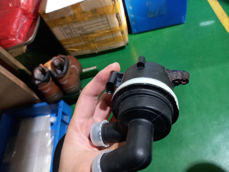 냉각수 보조워터펌프 = 쿨런트펌프 (coolant pump 2) P261A