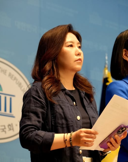 국회의원 강유정은 누구인가 나이 고향 학력 대변인 책 나무위키 결혼 남편 Sns까지 프로필 상세 분석