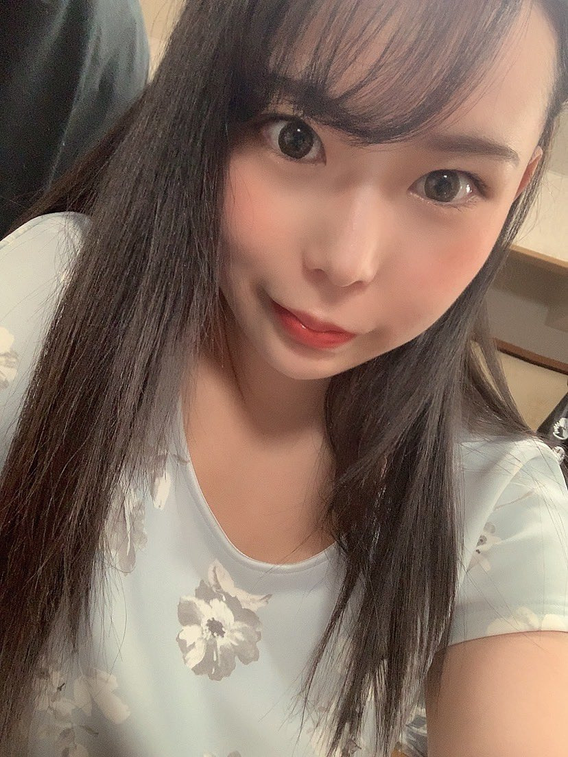 [92년생] 요시네 유리아 (Yuria Yoshine, 吉根ゆりあ)