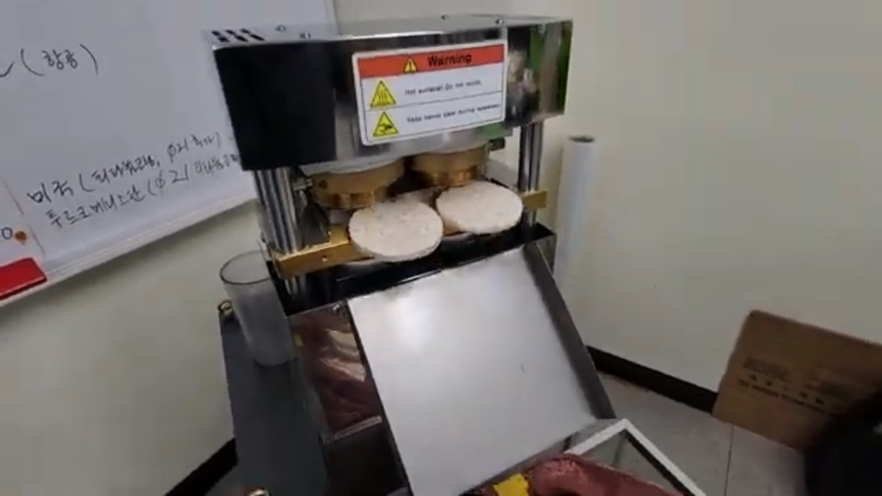 Rice cake machine model SYP9002 tested with Korean rice