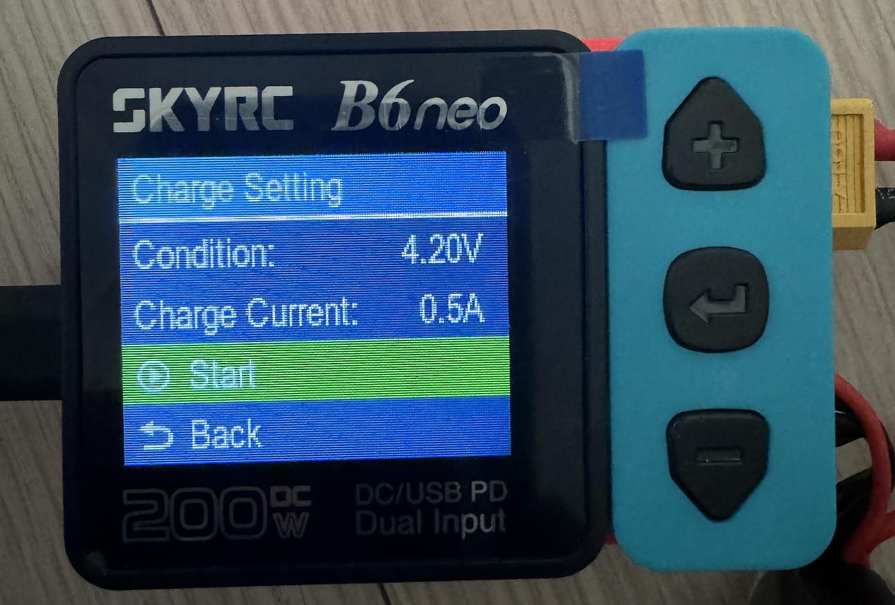 SkyRC B6 neo Charger 사용방법 리튬폴리머 리포배터리 충전법