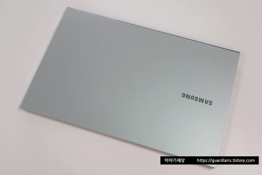 삼성 노트북 갤럭시북 이온 NT950XCJ-X716A 특징은?