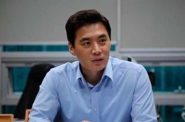 한준호 국회의원 프로필 아나운서 부인 키 학력 재산 지역구 총 정리