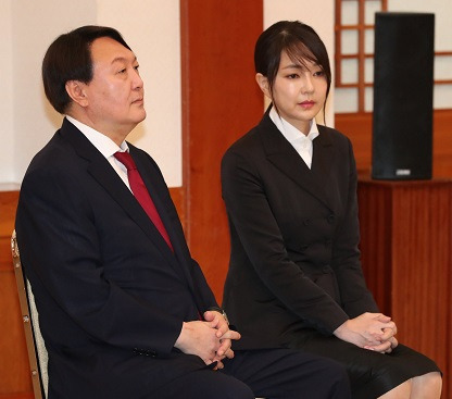 김건희 프로필학력 고향 졸업사진 엄마 최은순 러브호텔 맥도날두