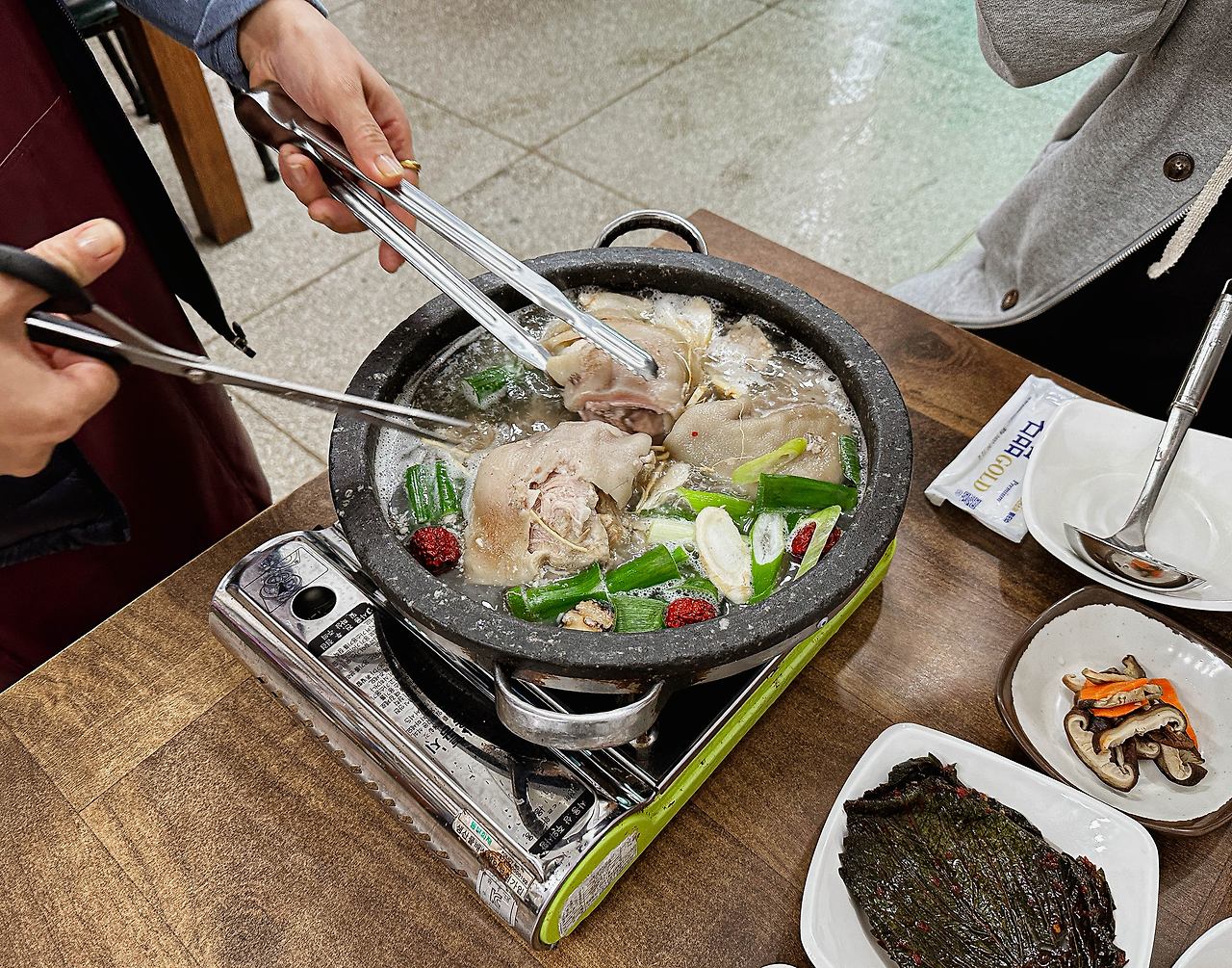 진안관 진안 향토음식 애저찜 후기