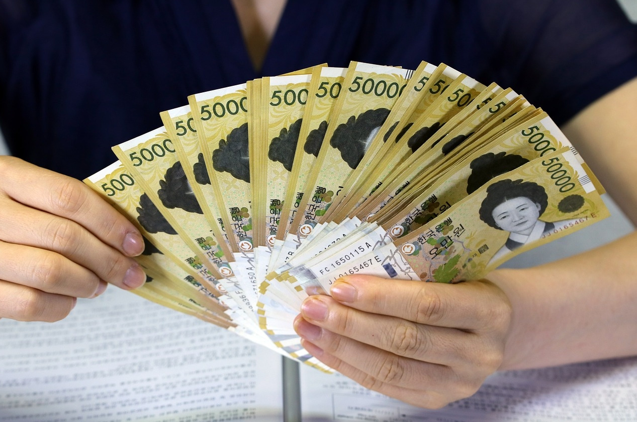 현금흐름과 자본이익 투자에 대한 비교