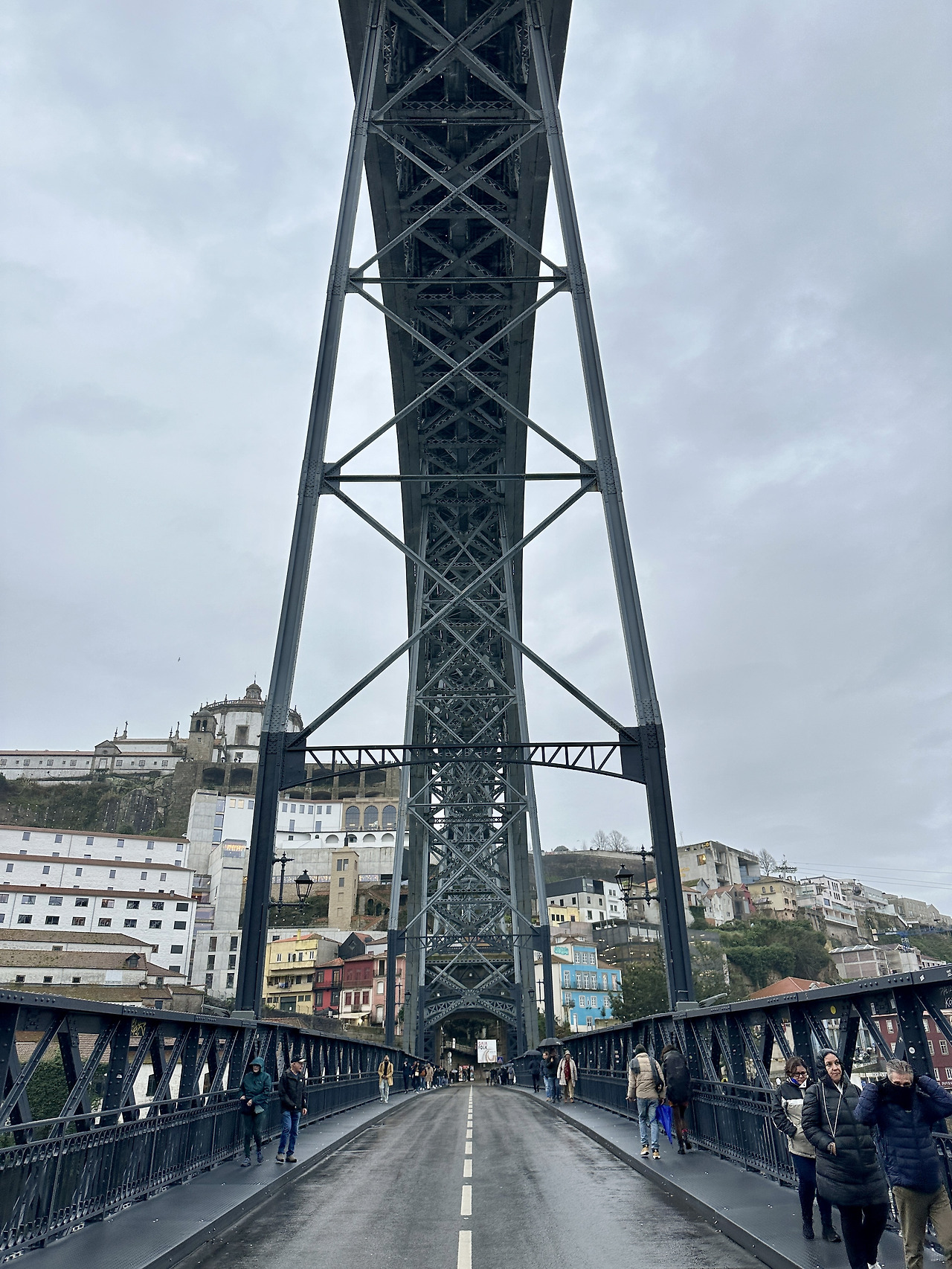 포르투 명물 동루이스 1세 다리 포르투 꼭 가봐야 하는 관광 명소 Luís I Bridge 포르투 메트로 지하철