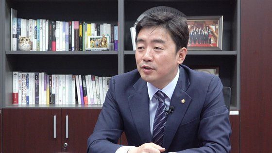 강훈식 국회의원 프로필 강훈식 의원 지역구 부인 나이