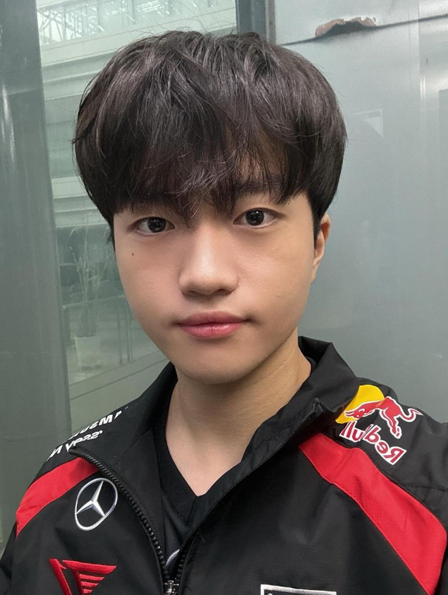 리그 오브 레전드 프로게이머 T1 케리아 프로필 연봉 경력 티어 롤드컵 우승