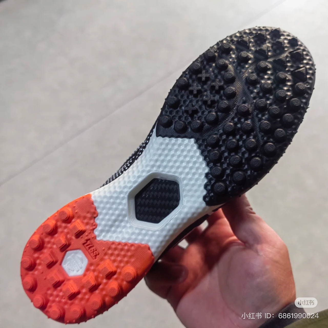 TLSS 택티션 고트 TF, MG 할로윈 에디션 실물 사진