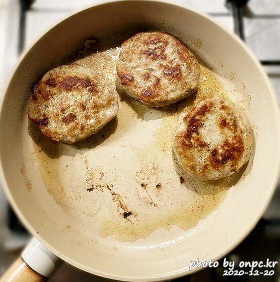 코스트코 오리 스테이크와 훈제 오리 맛보았어요 Onpc