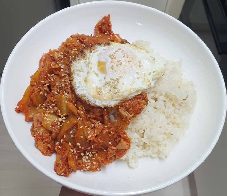 참치김치덮밥 만드는 법